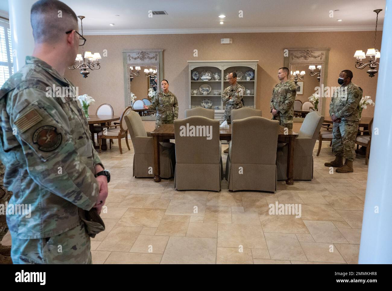 Tech. Sgt. Katrin Zito, Dover Fisher House manager on duty, briefs Col ...