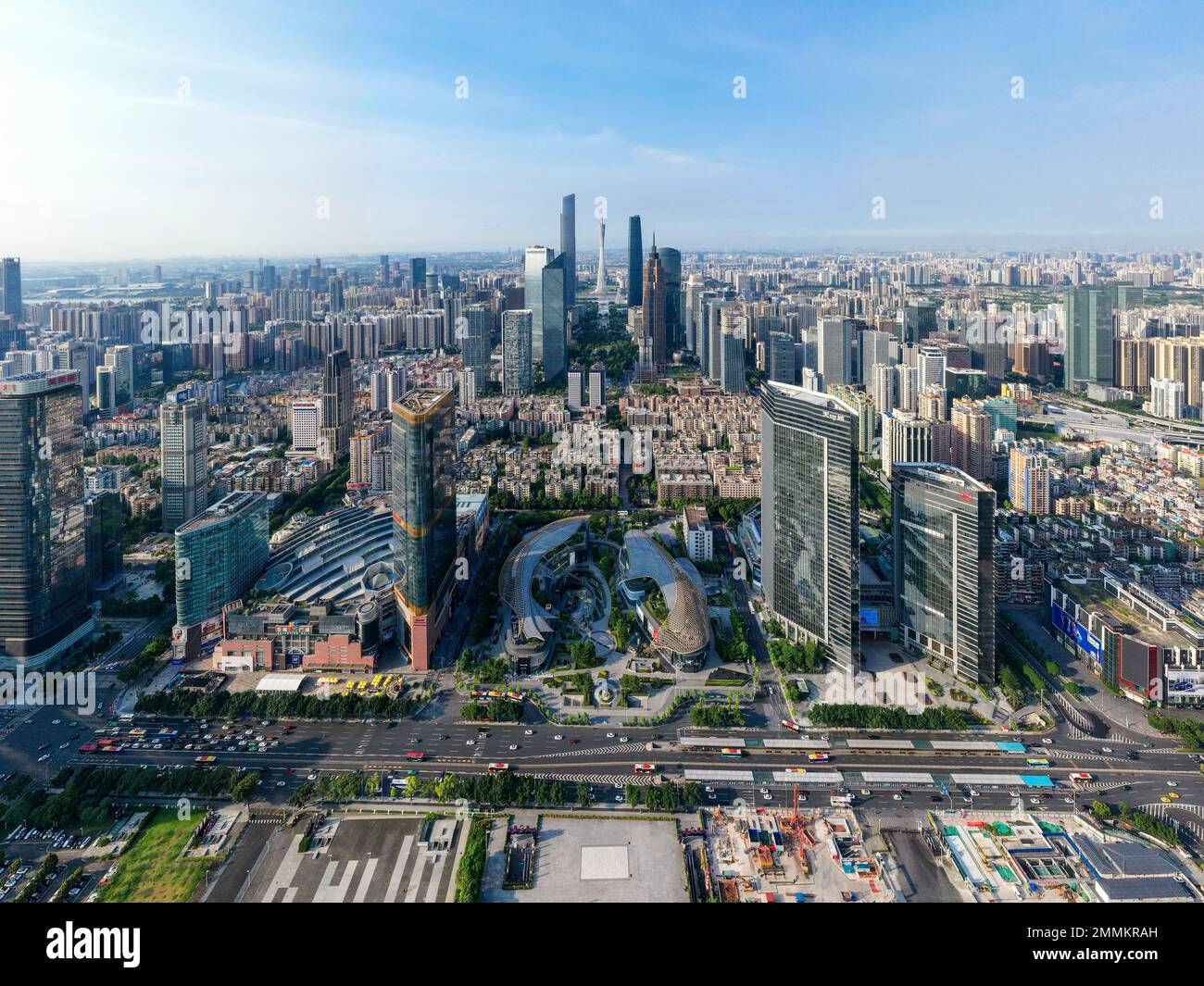 Traffic pearl river new city hi-res stock photography and images - Alamy