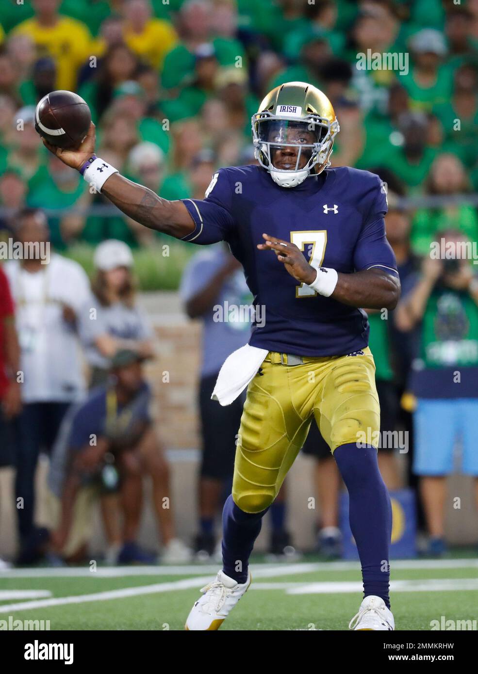 Notre Dame quarterback Brandon Wimbush throws against Michigan in the ...