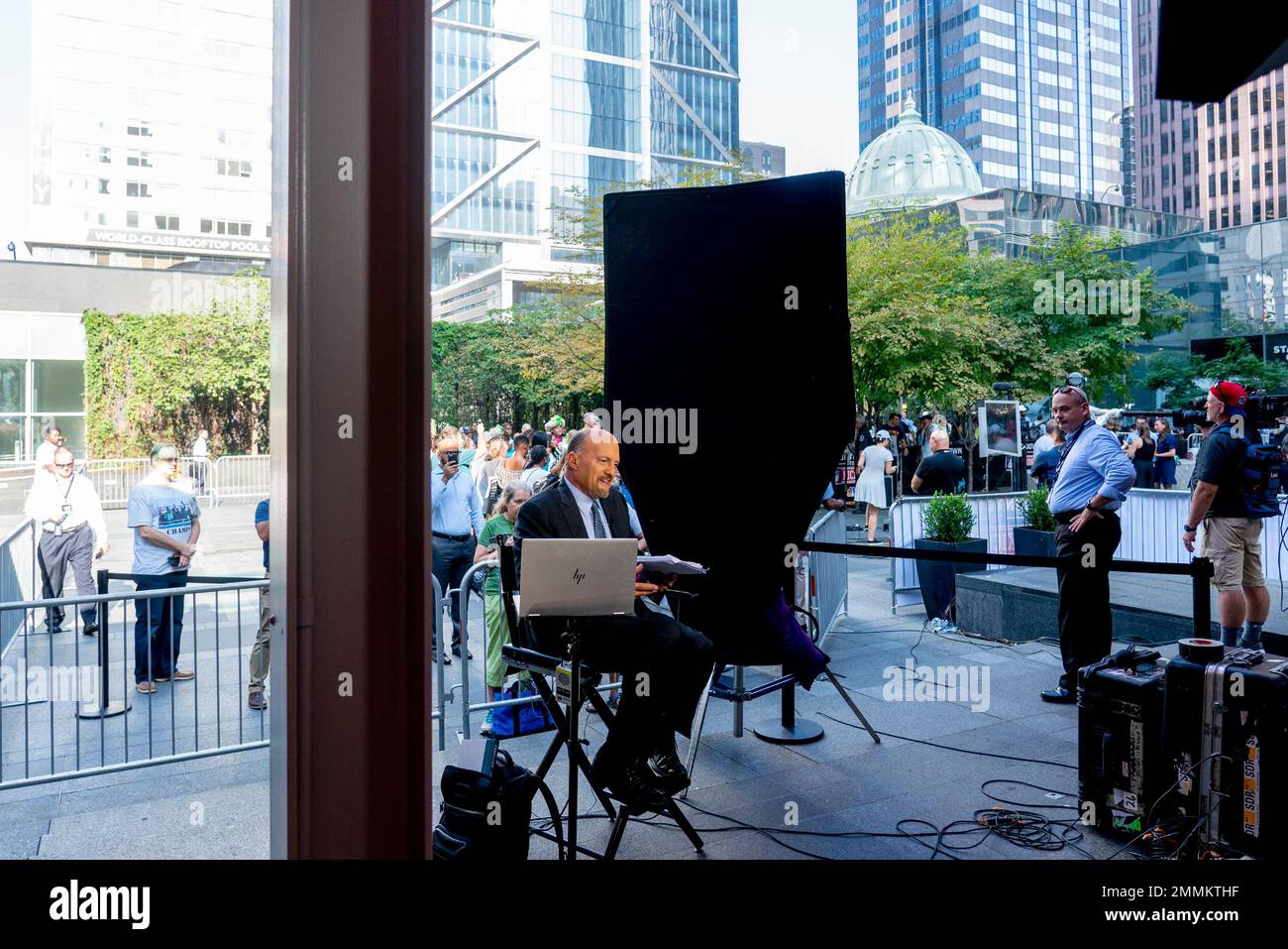 IMAGE DISTRIBUTED FOR COMCAST - Comcast NBCUniversal celebrated NFL ...