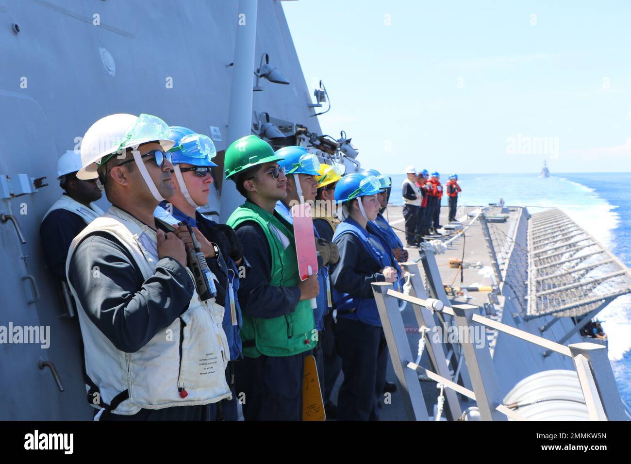 220920-O-NR876-089 ARAFURA SEA (SEP. 20, 2022) With Japan Maritime Self ...