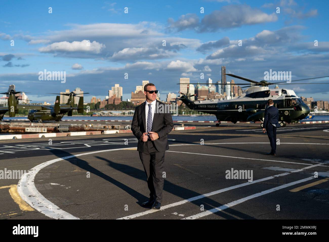 A U.S. Secret Service Agent is seen providing security at the Landing ...