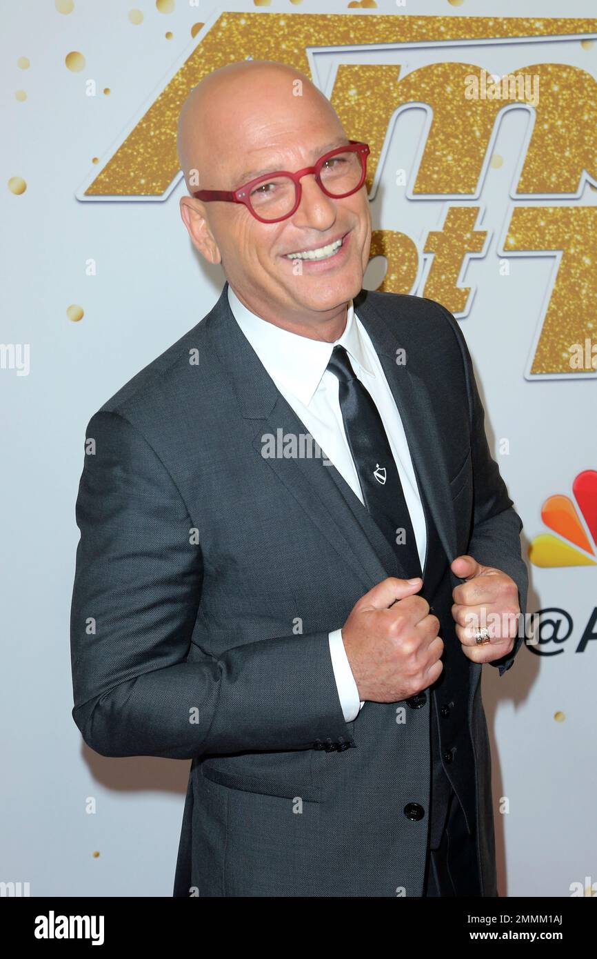 Howie Mandell arrives at the "America's Got Talent" Season 13 Week 4 ...