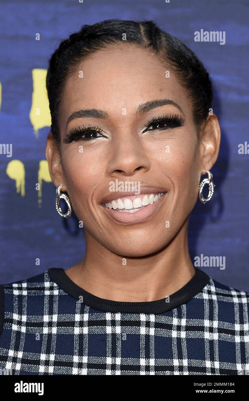 Angela Lewis attends the LA Premiere of "It's Always Sunny in ...