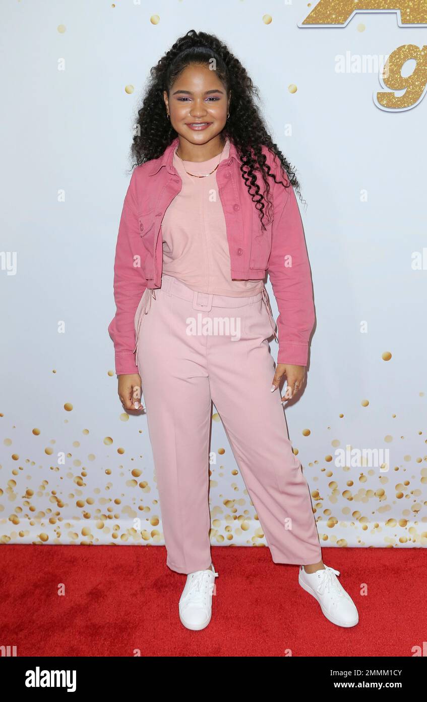 Amanda Mena arrives at the "America's Got Talent" Season 13 Week 4 red ...