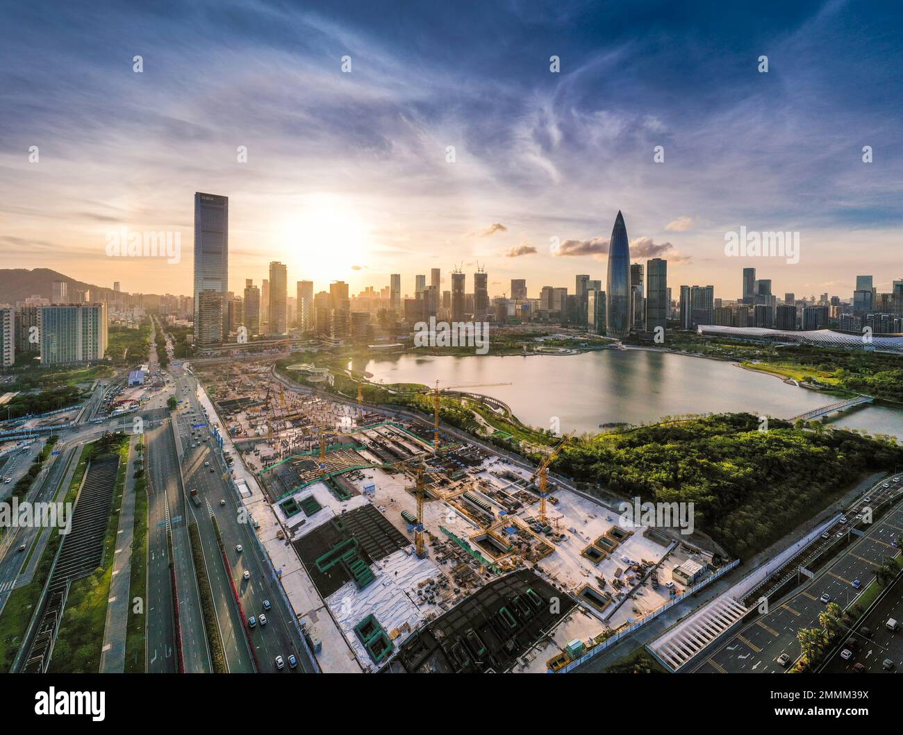 Shenzhen bay sports center stadium hi-res stock photography and images ...