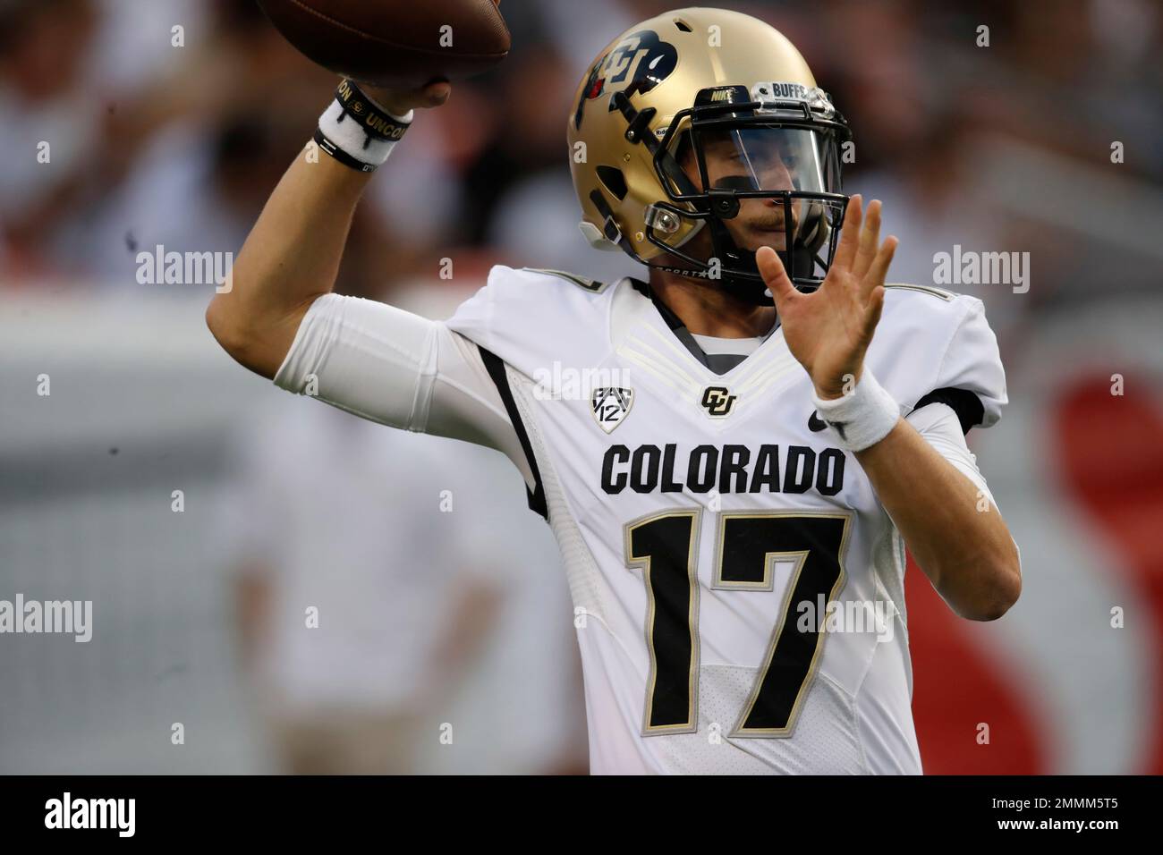 Colorado Buffaloes quarterback Josh Goldin (17) warms up before the ...
