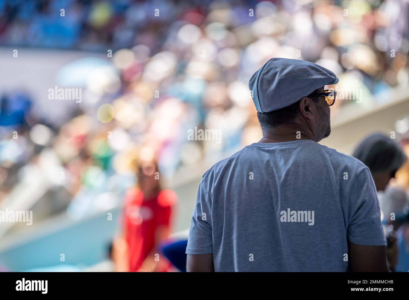 Tennis crowd drinking hi-res stock photography and images - Alamy