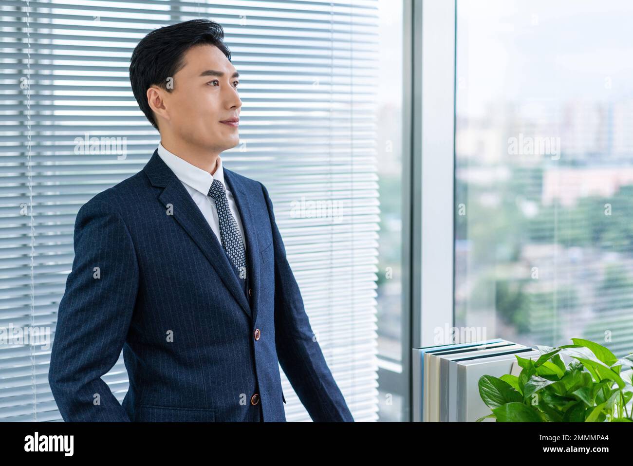 Managers look hi-res stock photography and images - Alamy