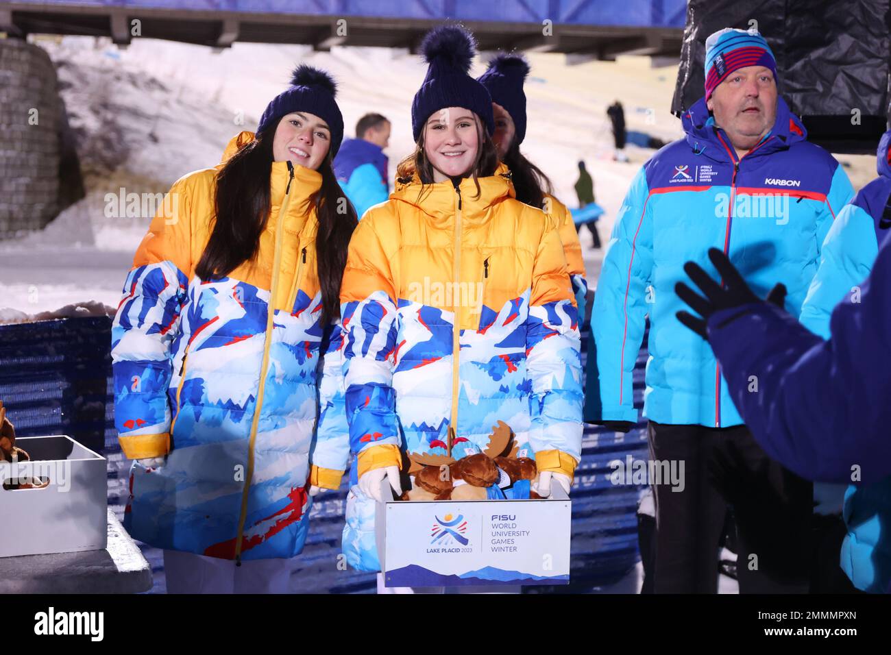 Lake Placid, NY, USA. 13th Jan, 2023. Volunteer Nordic Combined : Men's ...