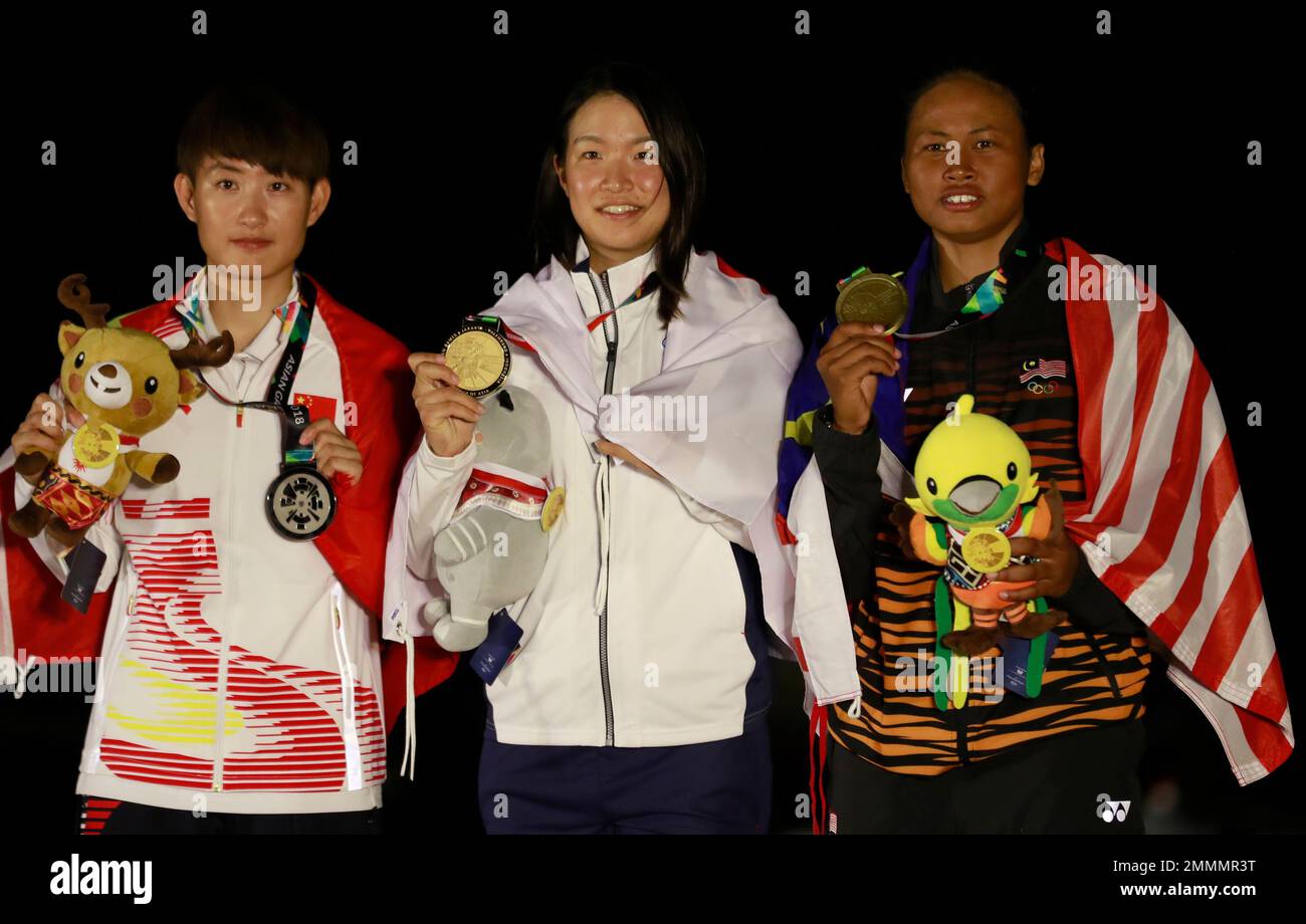 From left to right silver medalist Zhang Dongshuang of China ,gold ...