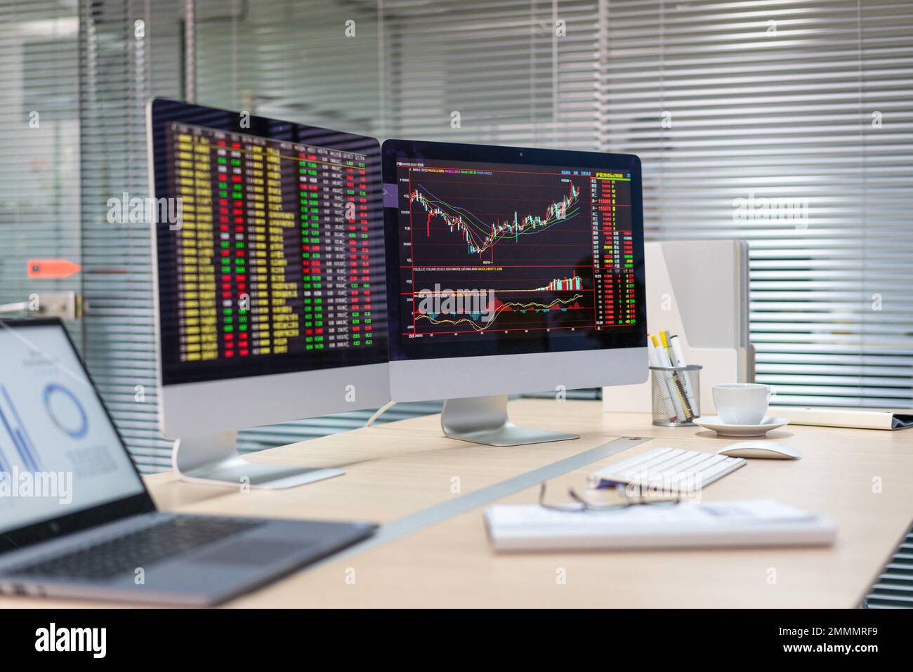The stock market Stock Photo - Alamy