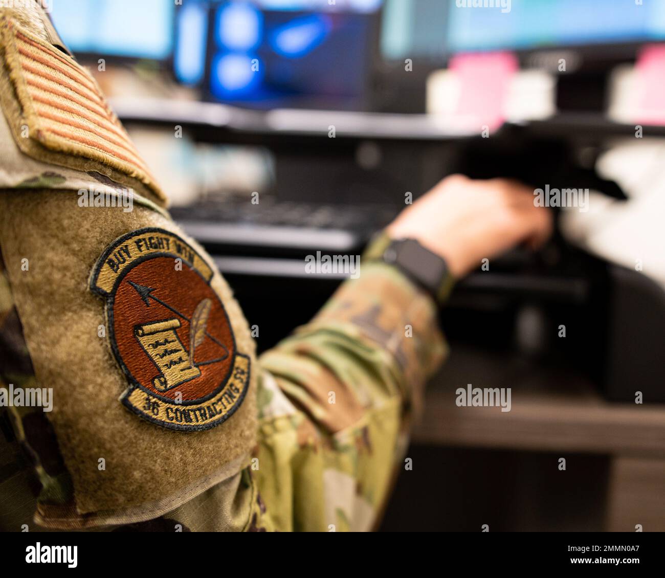 U.S. Air Force Staff Sgt. Shawndae Wilkins, 36th Contracting Squadron ...