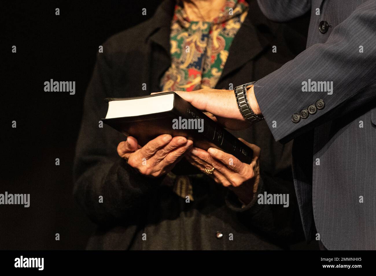 Judge Raymond Lohler Jr performs ceremonial Oath during House ...
