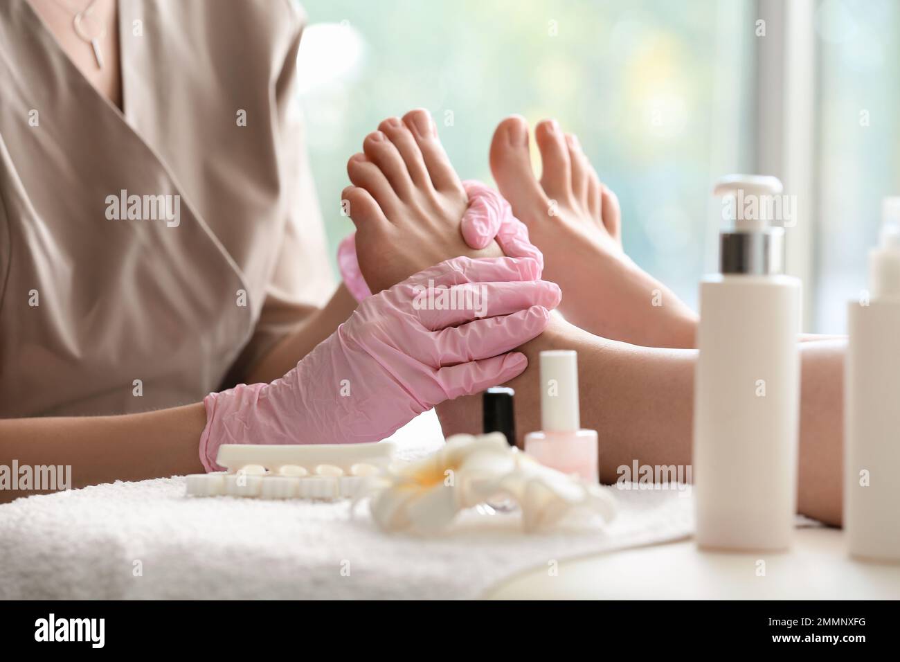 Women getting pedicure hi-res stock photography and images - Alamy