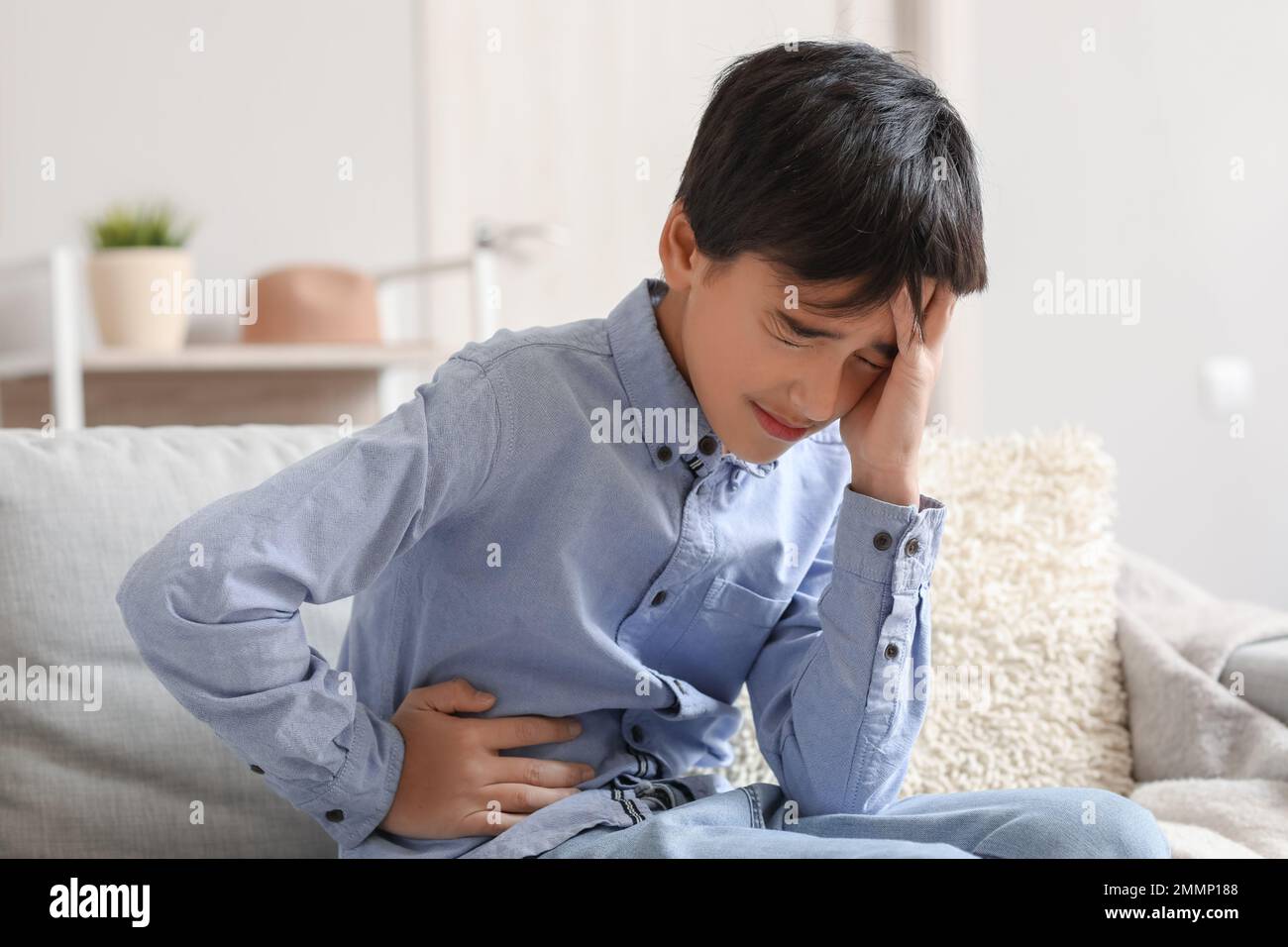 Appendicitis child hi-res stock photography and images - Alamy