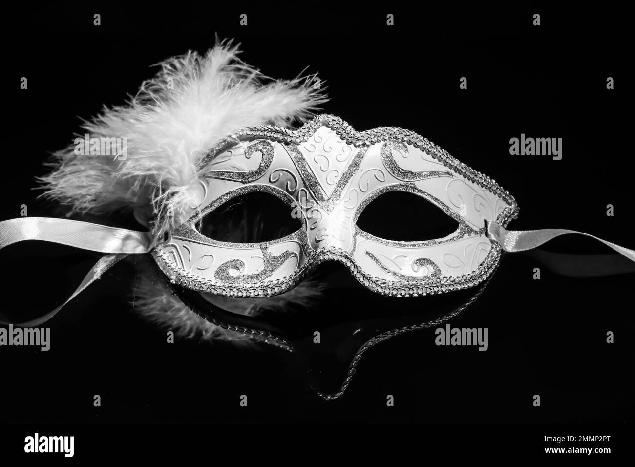 Black And White Masquerade Mask Background