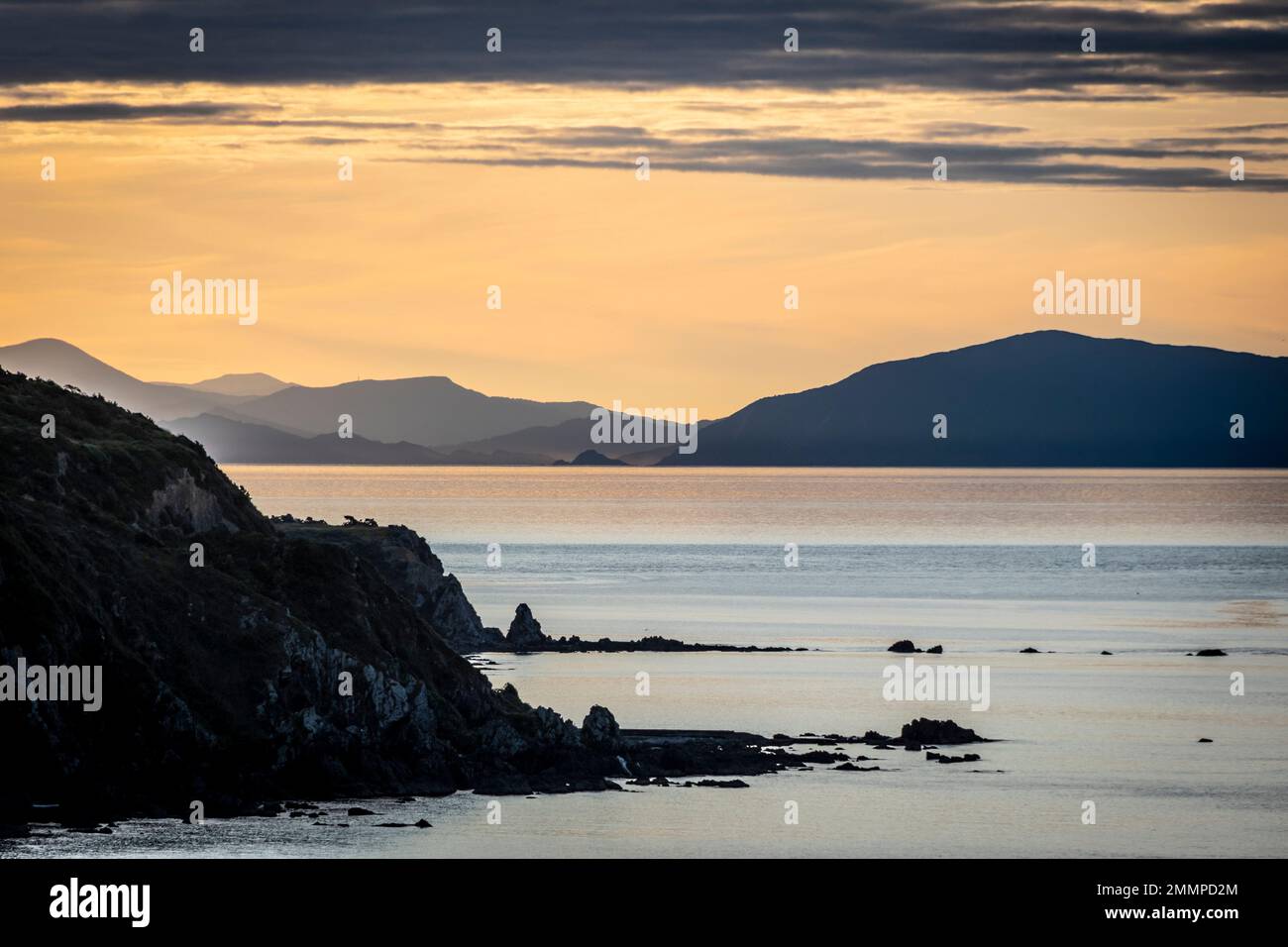 Sunset over Cook Strait, Titahi Bay, Porirua, Wellington, North Island ...