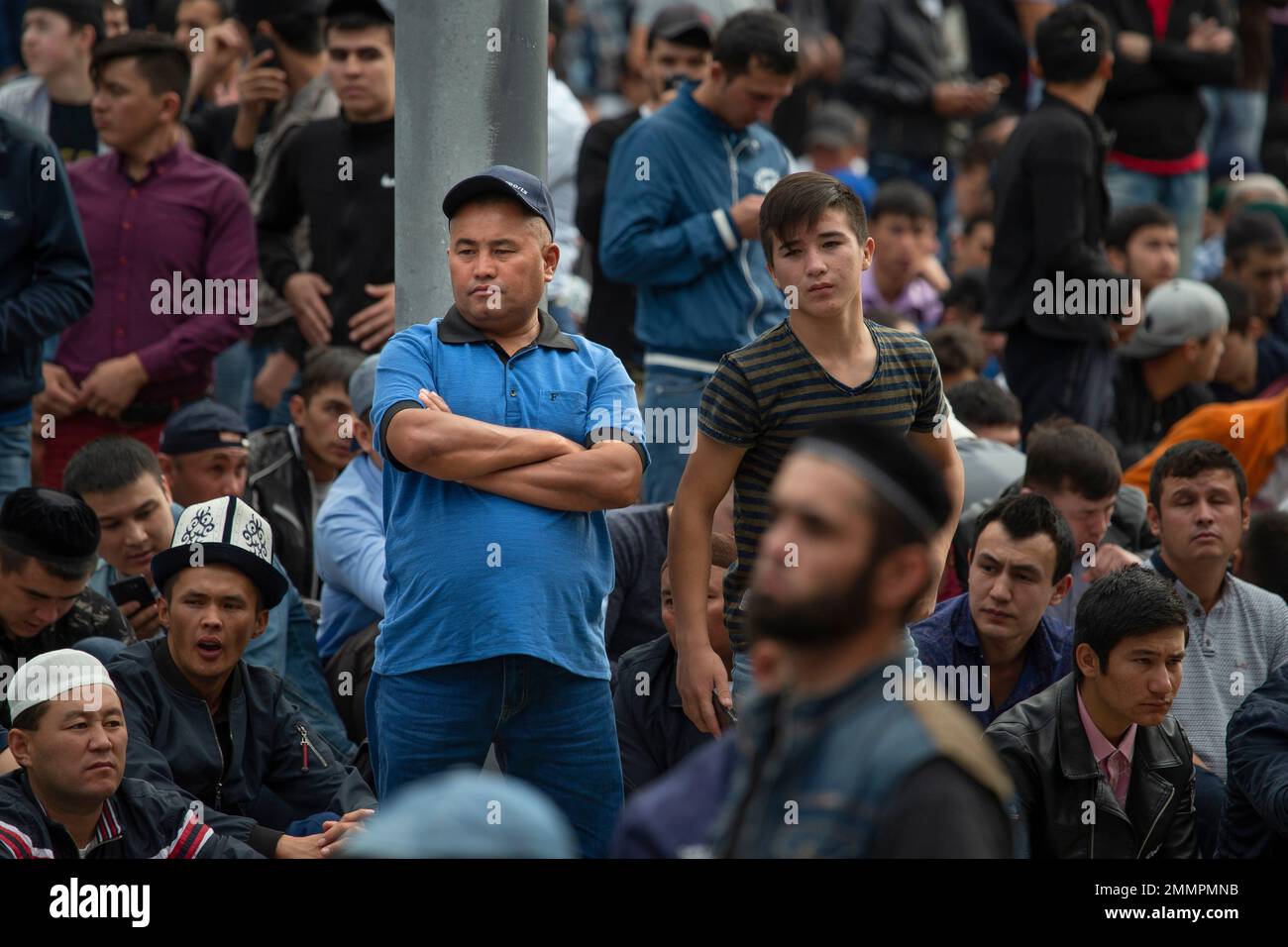 Muslims come for prayers outside the Moscow Cathedral Mosque during ...