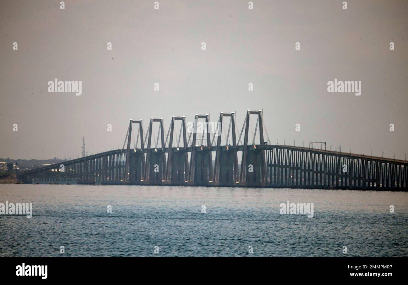 The Rafael Urdaneta Bridge crosses Maracaibo Lake, seen from Cabimas ...