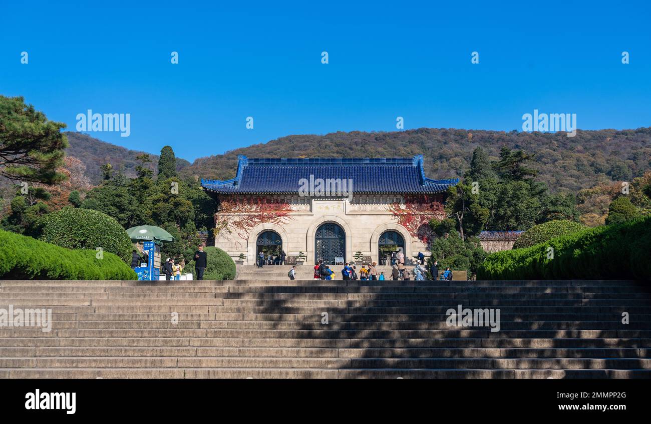 Nanjing sun yat-sen's mausoleum mausoleum doors Stock Photo - Alamy