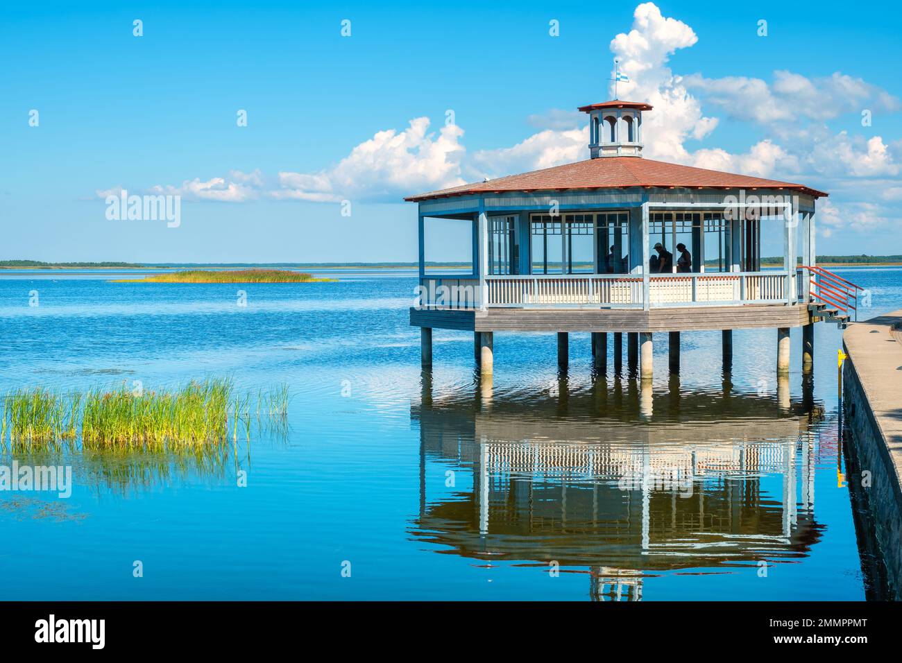 Wooden sightseeing pavilion on the seaside promenade in Haapsalu ...