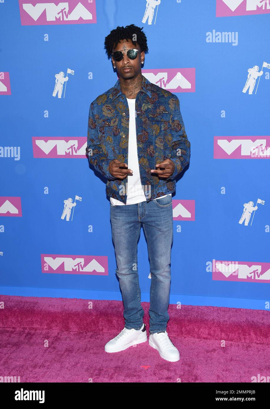 21 Savage arrives at the MTV Video Music Awards at Radio City Music ...