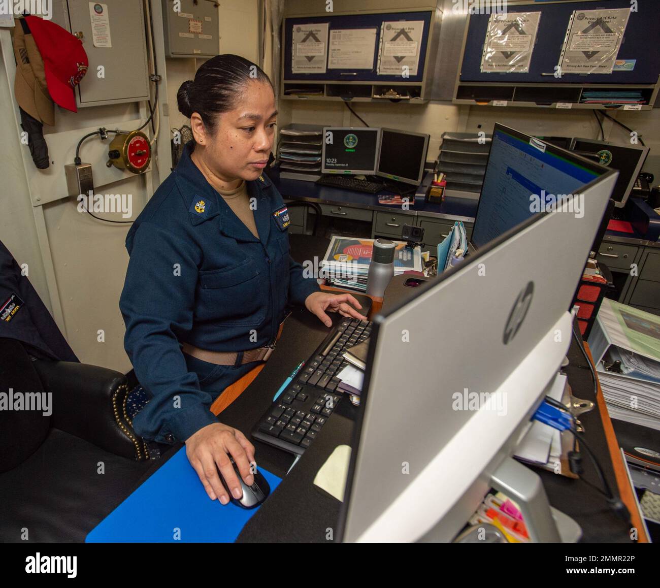 220922-N-JO823-1040 PHILIPPINE SEA (Sept. 22, 2022) Chief Personnel ...