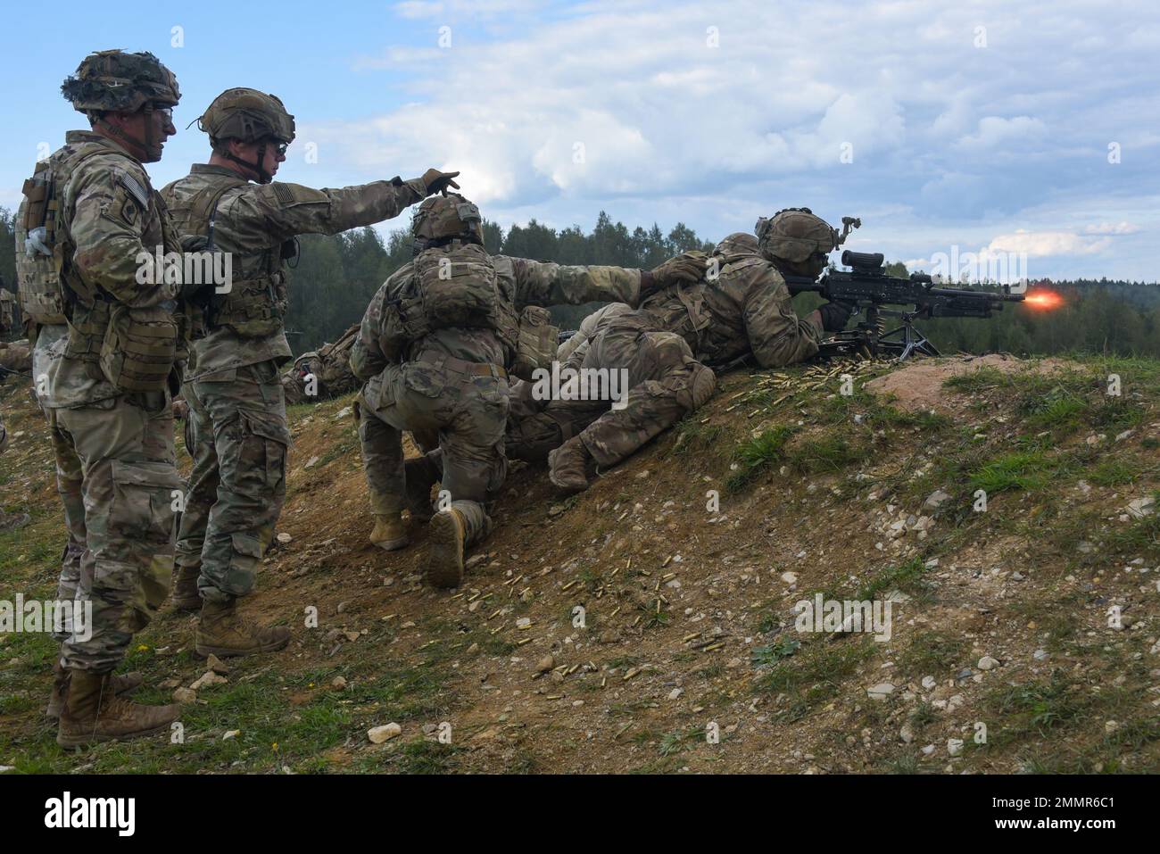 U.S. Army Col. Michael Kloepper, left, commander of 173rd Airborne ...