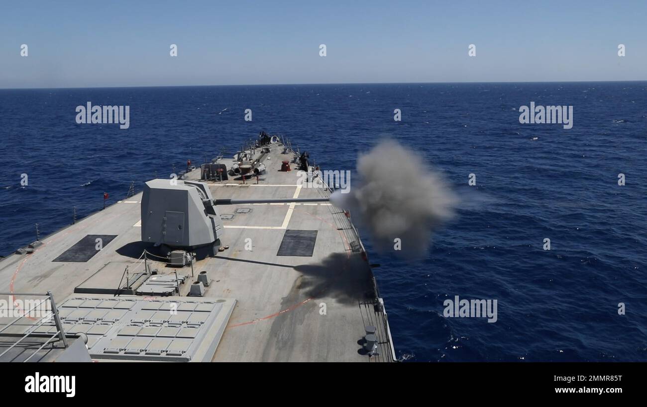 220922-N-EH998-1253 RED SEA (Sept. 22, 2022) Guided-missile destroyer ...