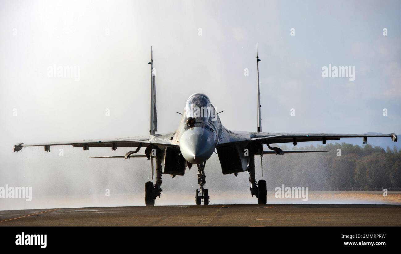 India air force Su-30 MKI Flanker arrives for the first time at Hyakuri ...