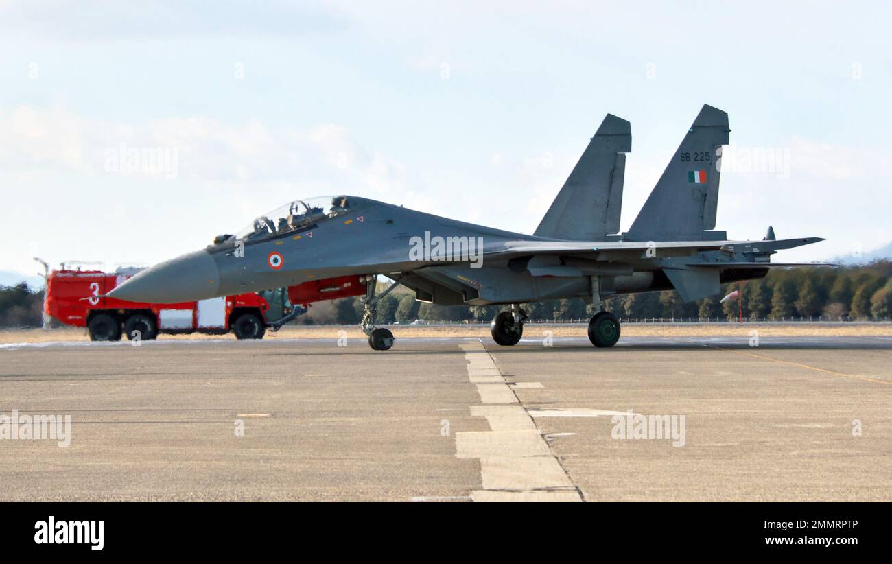 India air force Su-30 MKI Flanker arrives for the first time at Hyakuri ...