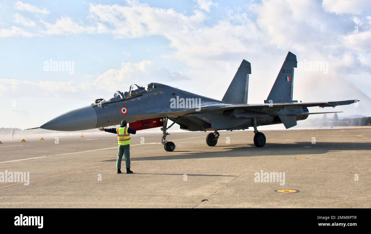 India air force Su-30 MKI Flanker arrives for the first time at Hyakuri ...