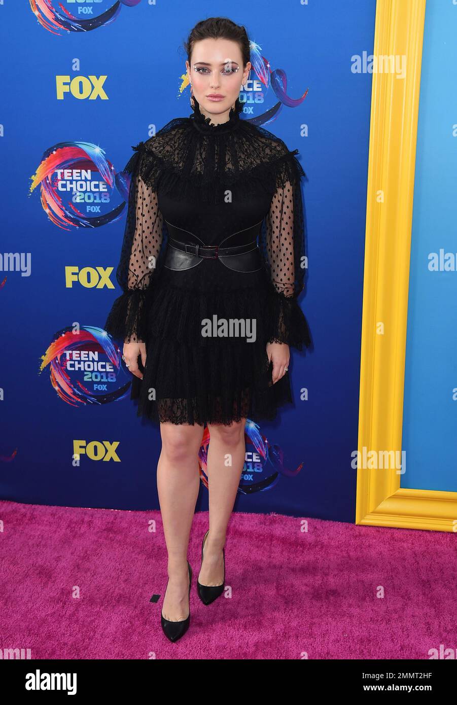 Katherine Langford arrives at the Teen Choice Awards at The Forum on ...