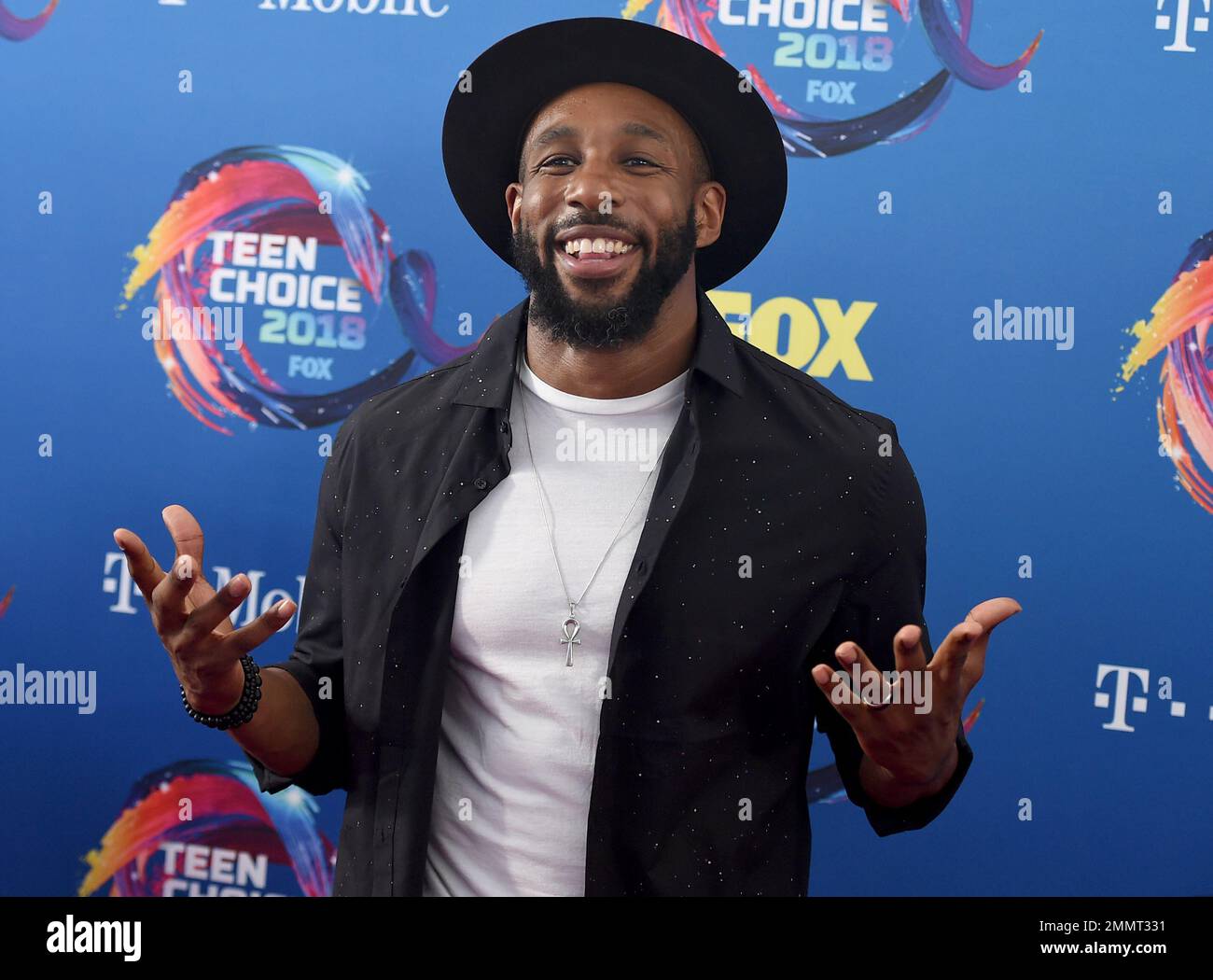 Stephen Boss arrives at the Teen Choice Awards at The Forum on Sunday ...