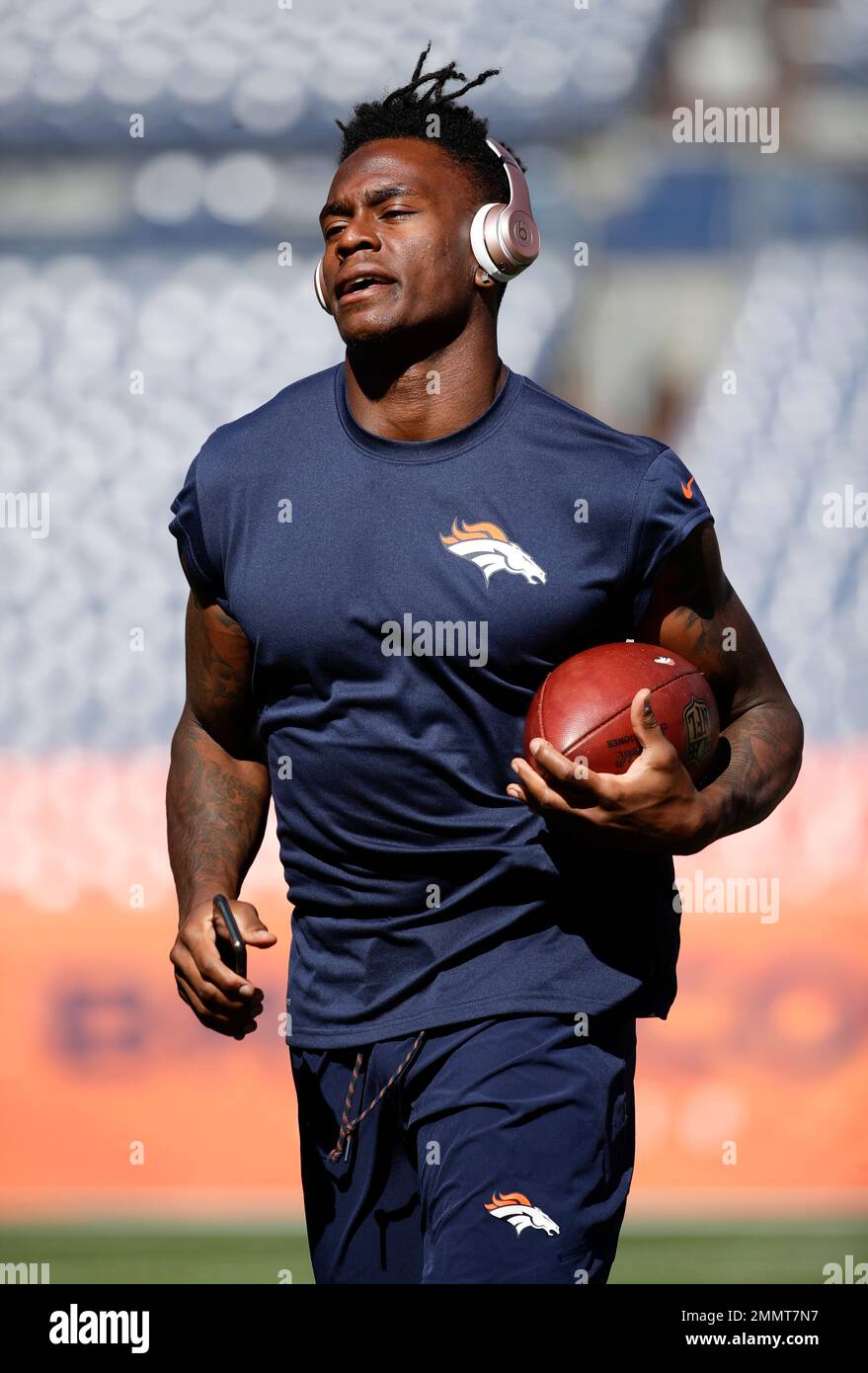 Denver Broncos wide receiver DaeSean Hamilton warms up before an NFL ...