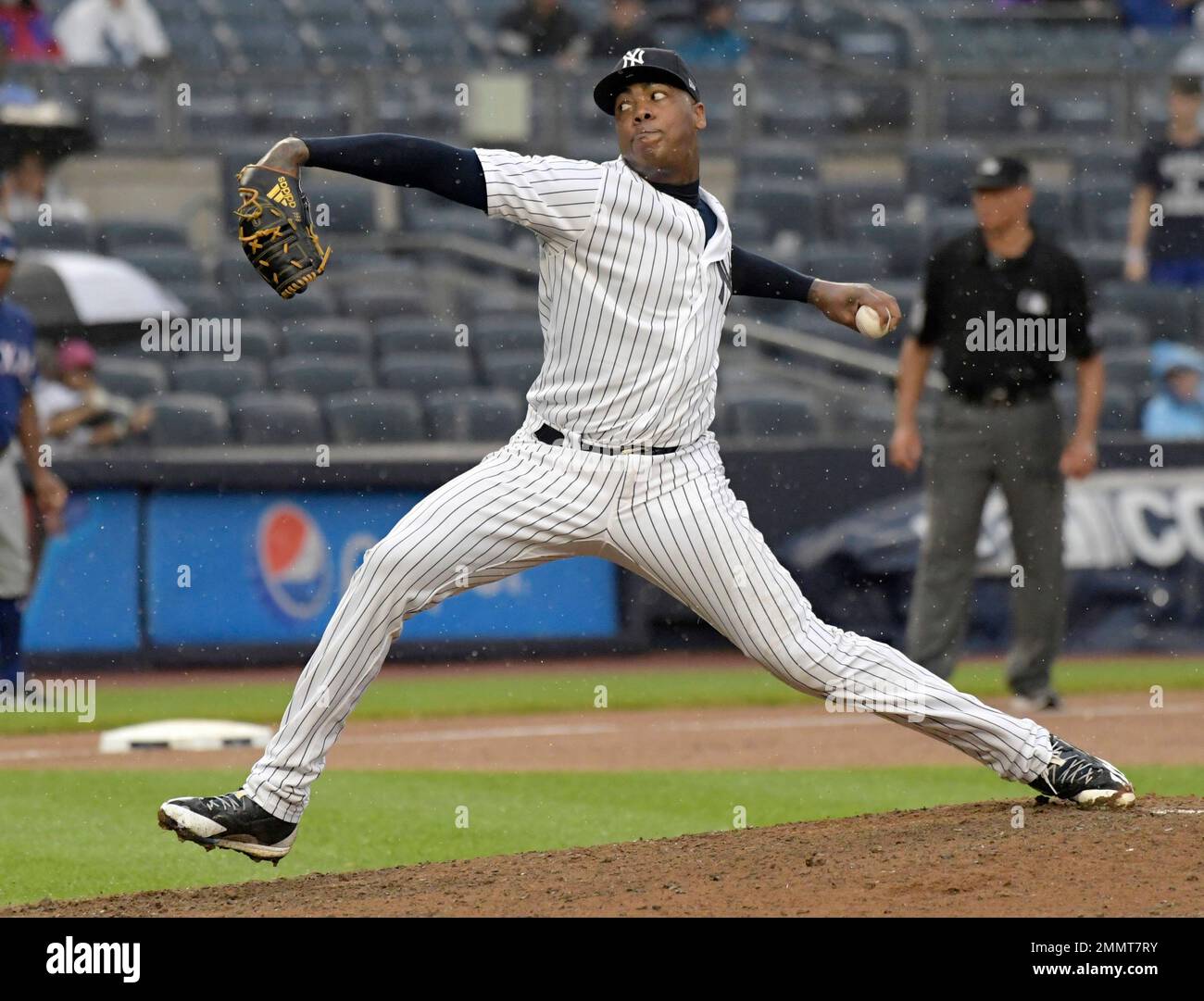 New York Yankees pitcher Aroldis Chapman delivers to the Texas Rangers ...