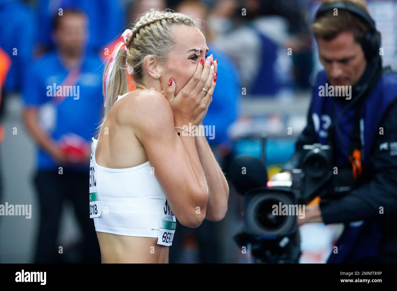 Poland's Justyna Swiety-Ersetic celebrates after winning the gold medal ...