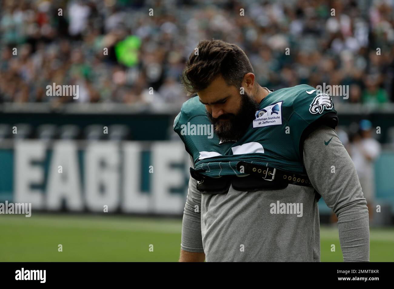 Philadelphia Eagles' Jason Kelce in action during a practice at NFL ...