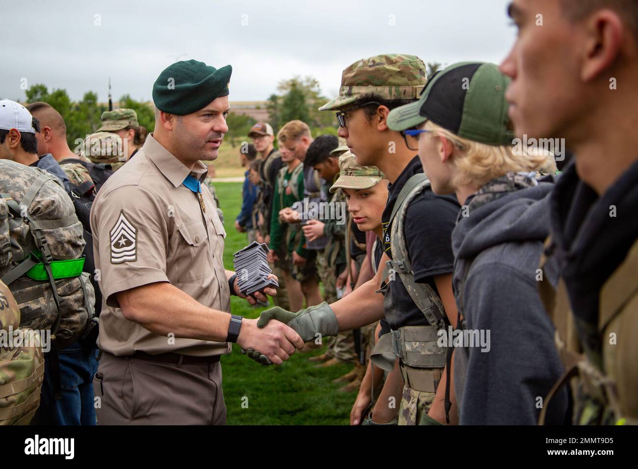 Sgt. Major Matt Williams a Medal of Honor recipient meets with a group ...