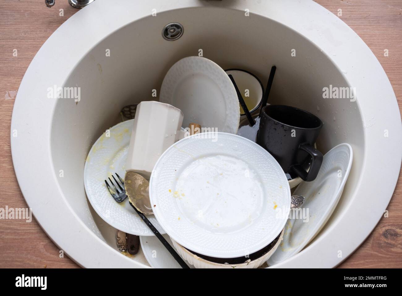 Party mess dish hi-res stock photography and images - Alamy