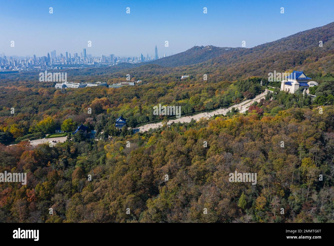 Sun yat-sen's mausoleum in nanjing Stock Photo - Alamy