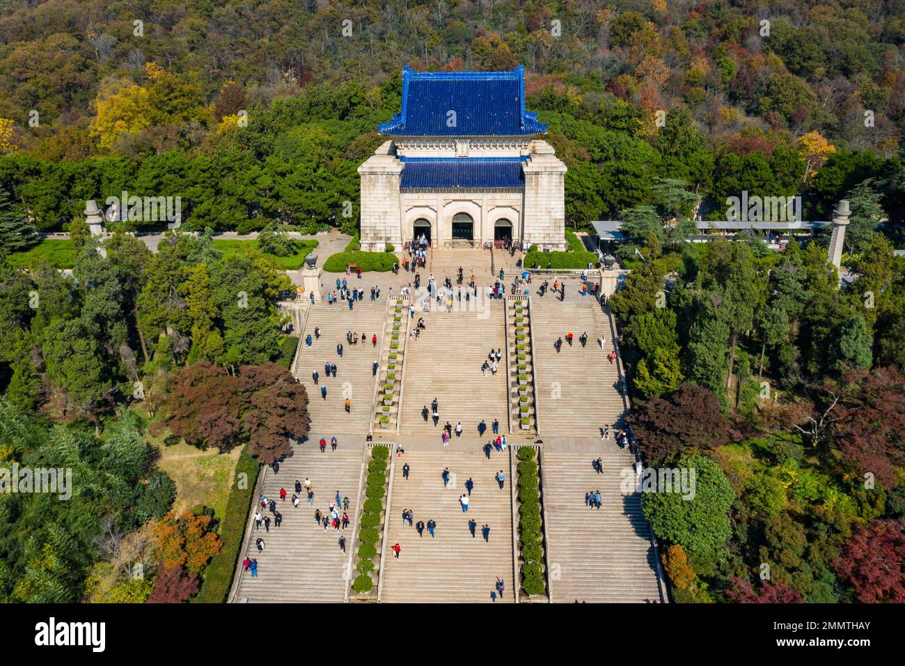 Sun yat-sen's mausoleum in nanjing Stock Photo - Alamy