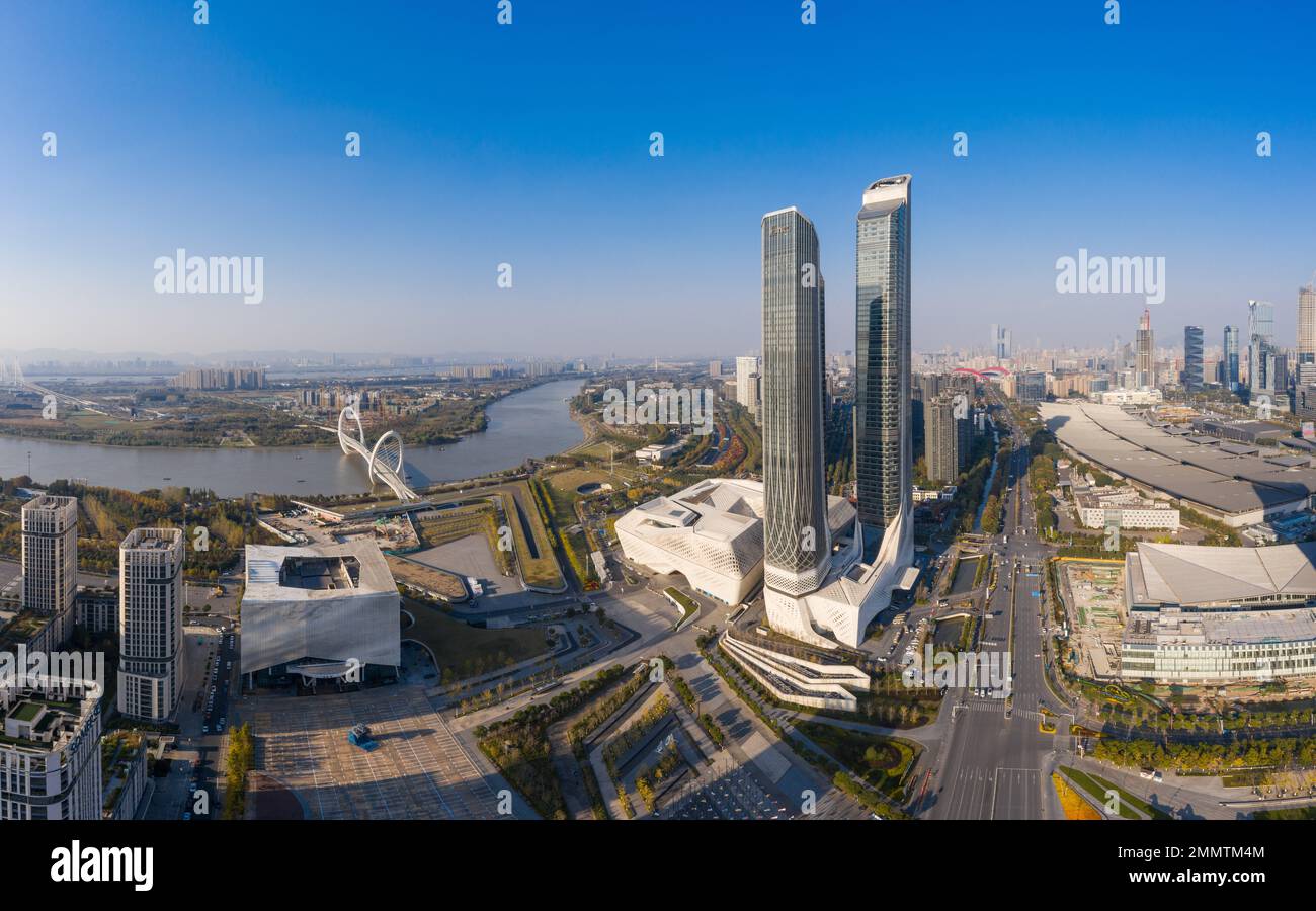 Yangtze river bridge landmarks hi-res stock photography and images - Alamy
