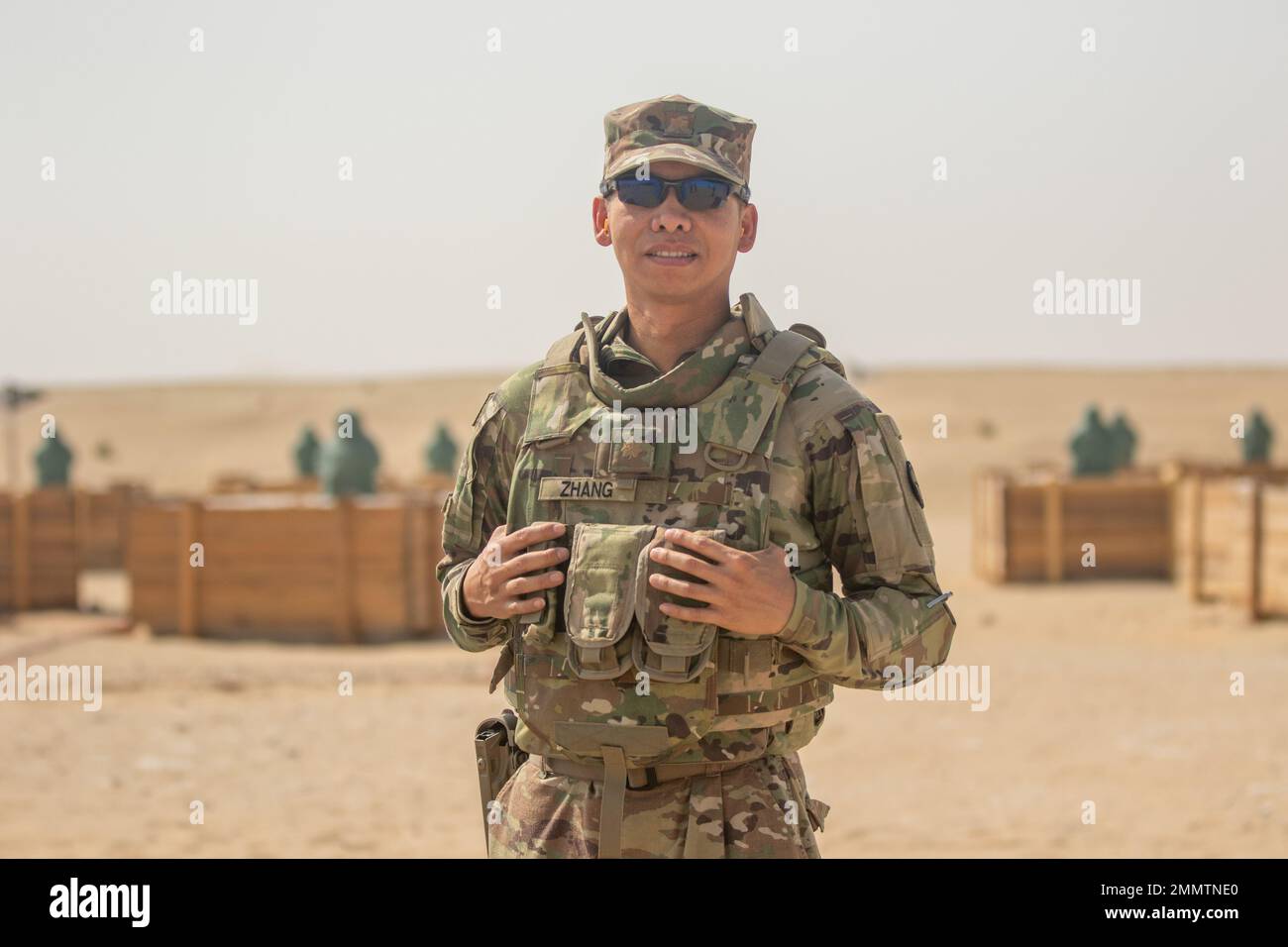 U.S. Army Soldiers from the 35th Infantry Division conduct M17 and M4 ...