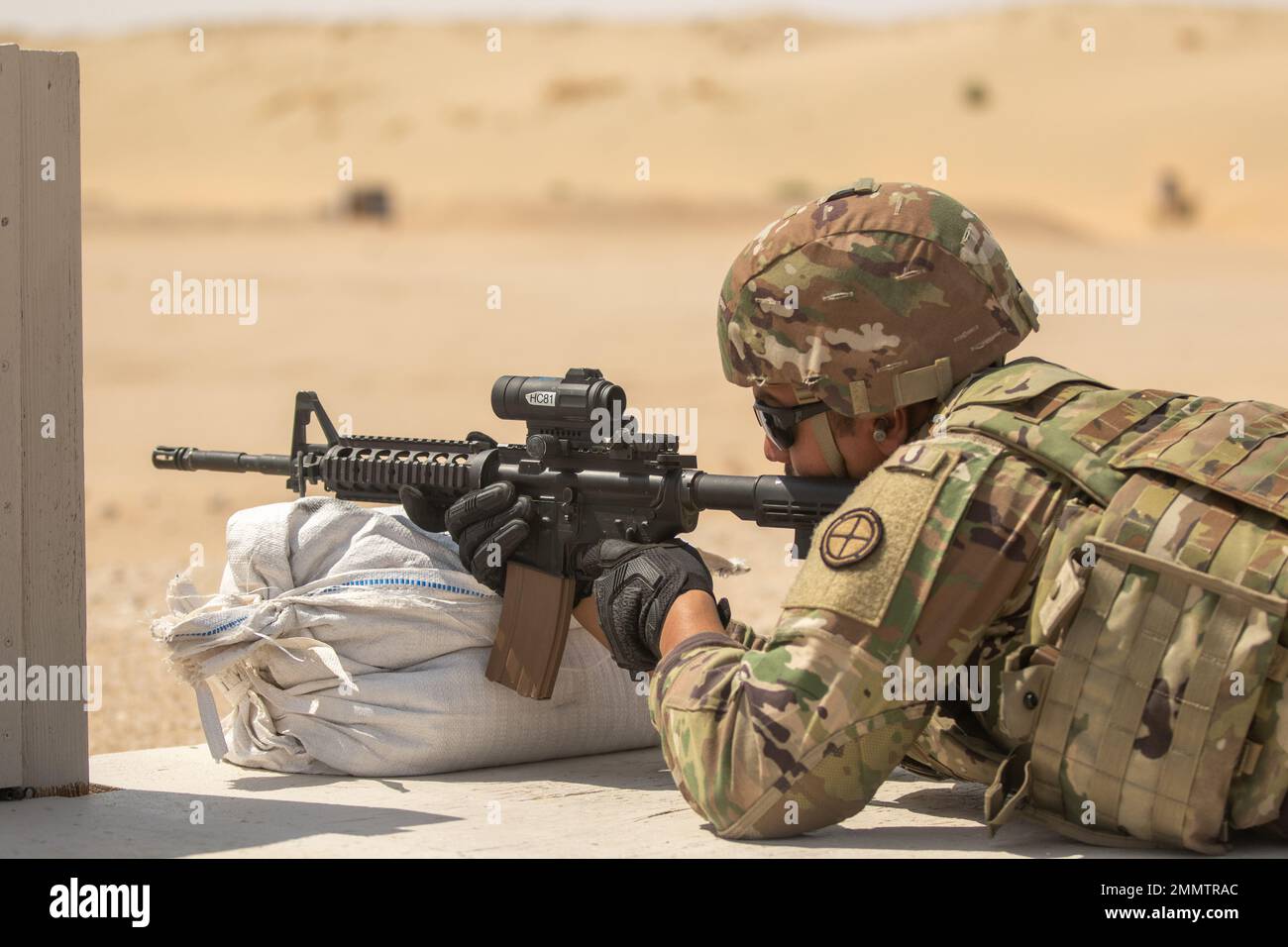 U.S. Army Soldiers from the 35th Infantry Division conduct M17 and M4 ...