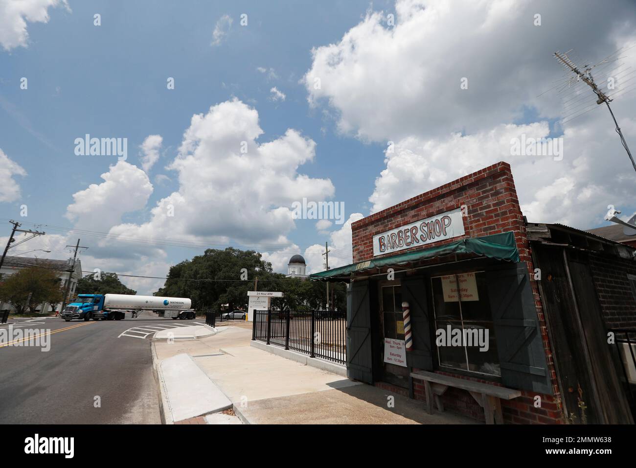 The downtown of the town of Clinton, La., and the East Felicia Parish ...