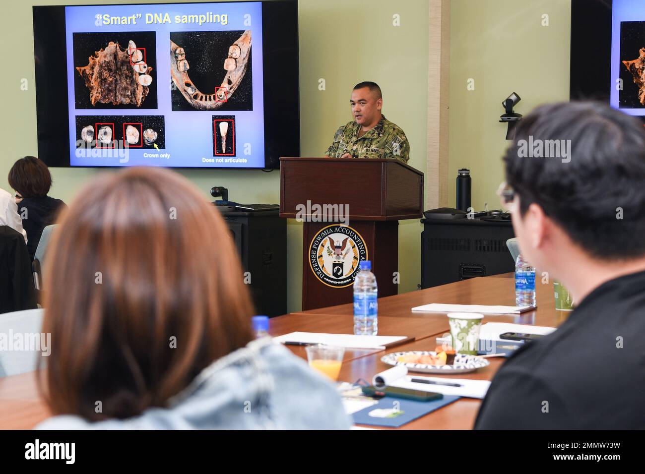 Armed forces dna laboratory hi-res stock photography and images - Alamy
