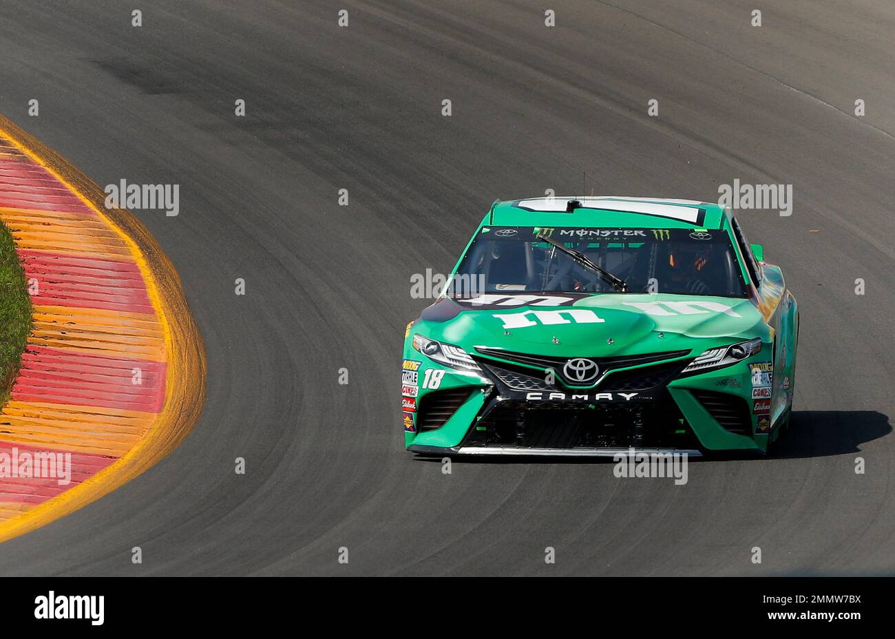 Kyle Busch (18) makes his way through Turn 2 during a NASCAR Cup Series ...