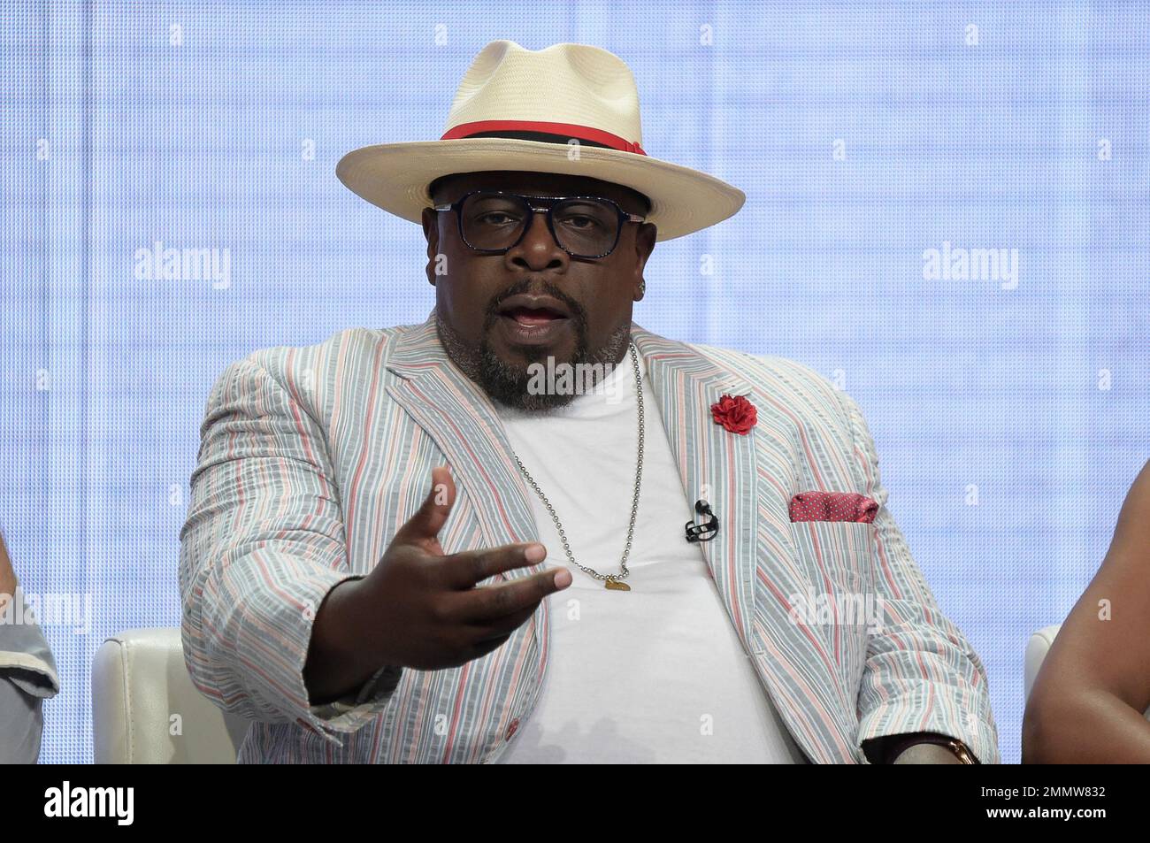 Cedric the Entertainer attends "The Neighborhood" panel during the ...